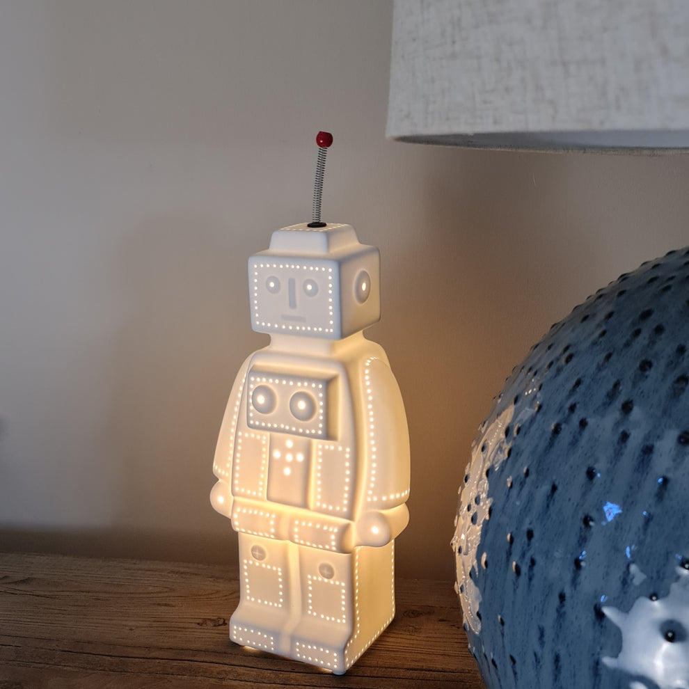 Robot Night Light – Rural Urban